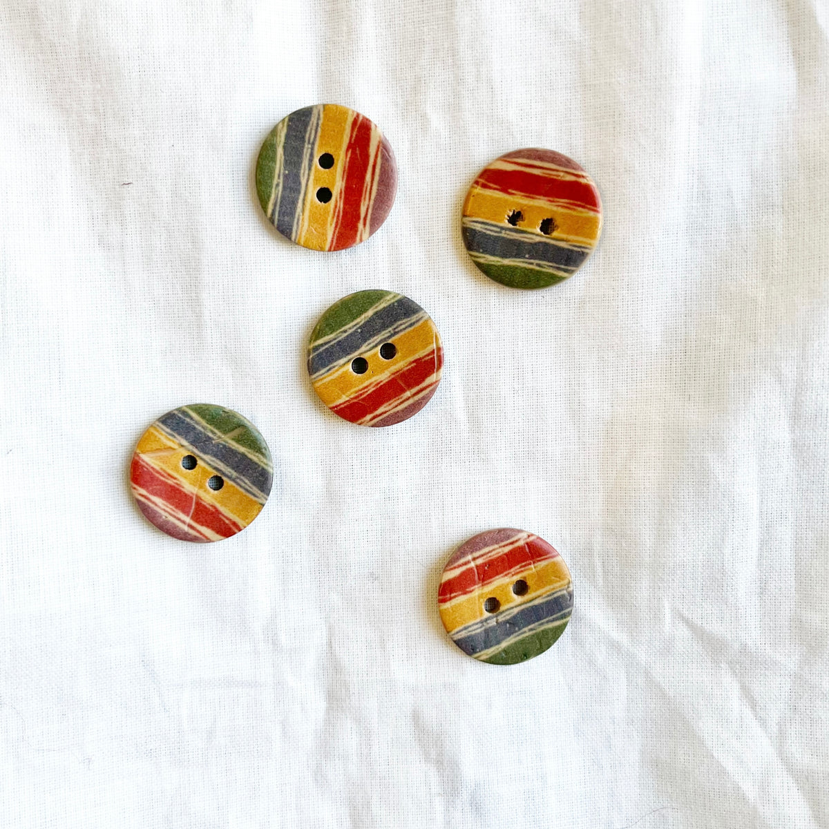 Coconut Multi Band Rainbow Round Button – The Mermaid's Purl